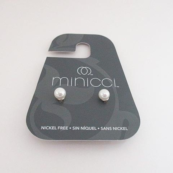 Minicci | Jewelry | Minicci White Pearl Stud Earrings | Poshmark